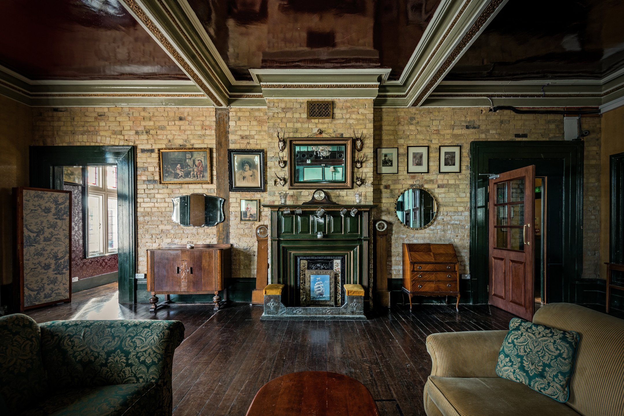 "Mysterious Crime" 🕵️ 14.99€ for Online Escape Room